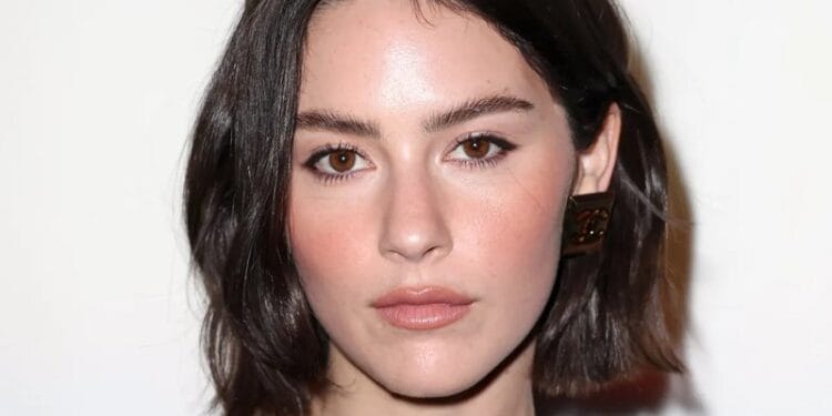 Gracie Abrams' TikTok Deletion Sparks Policy Protest Talk